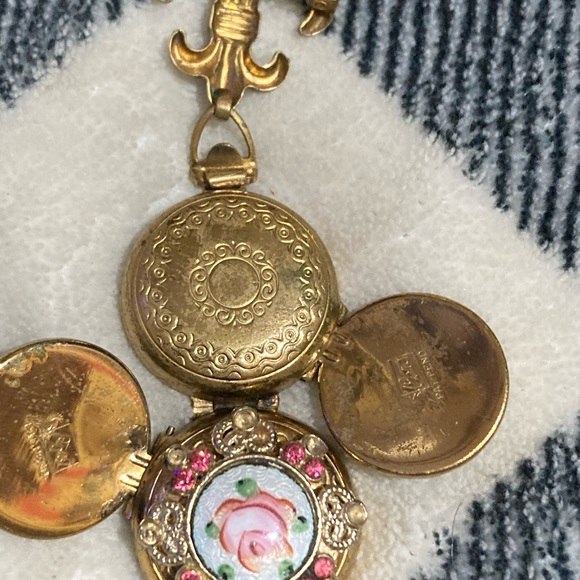 Coro | Jewelry | Vintage Pegasus Coro Locket Brooch Rare 4 Picture ...